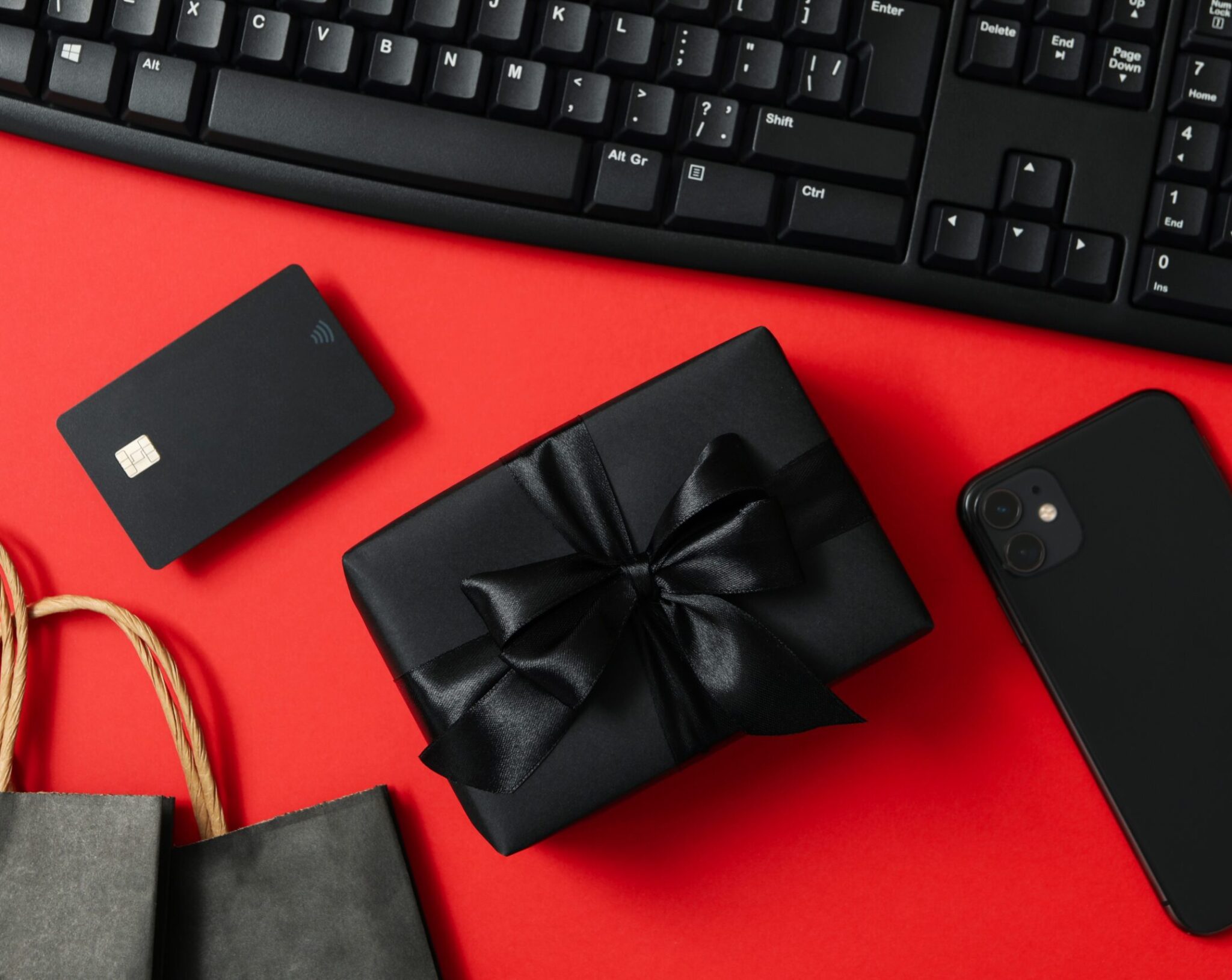 Personalized Tech Gifts in Nizwa | USB Drives & Drinkware